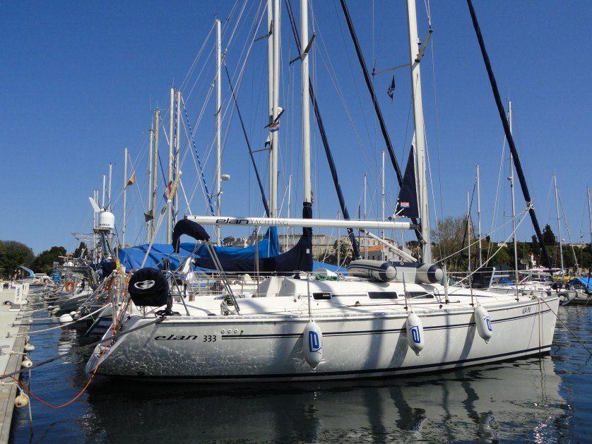 Elan yachts, Elan 333